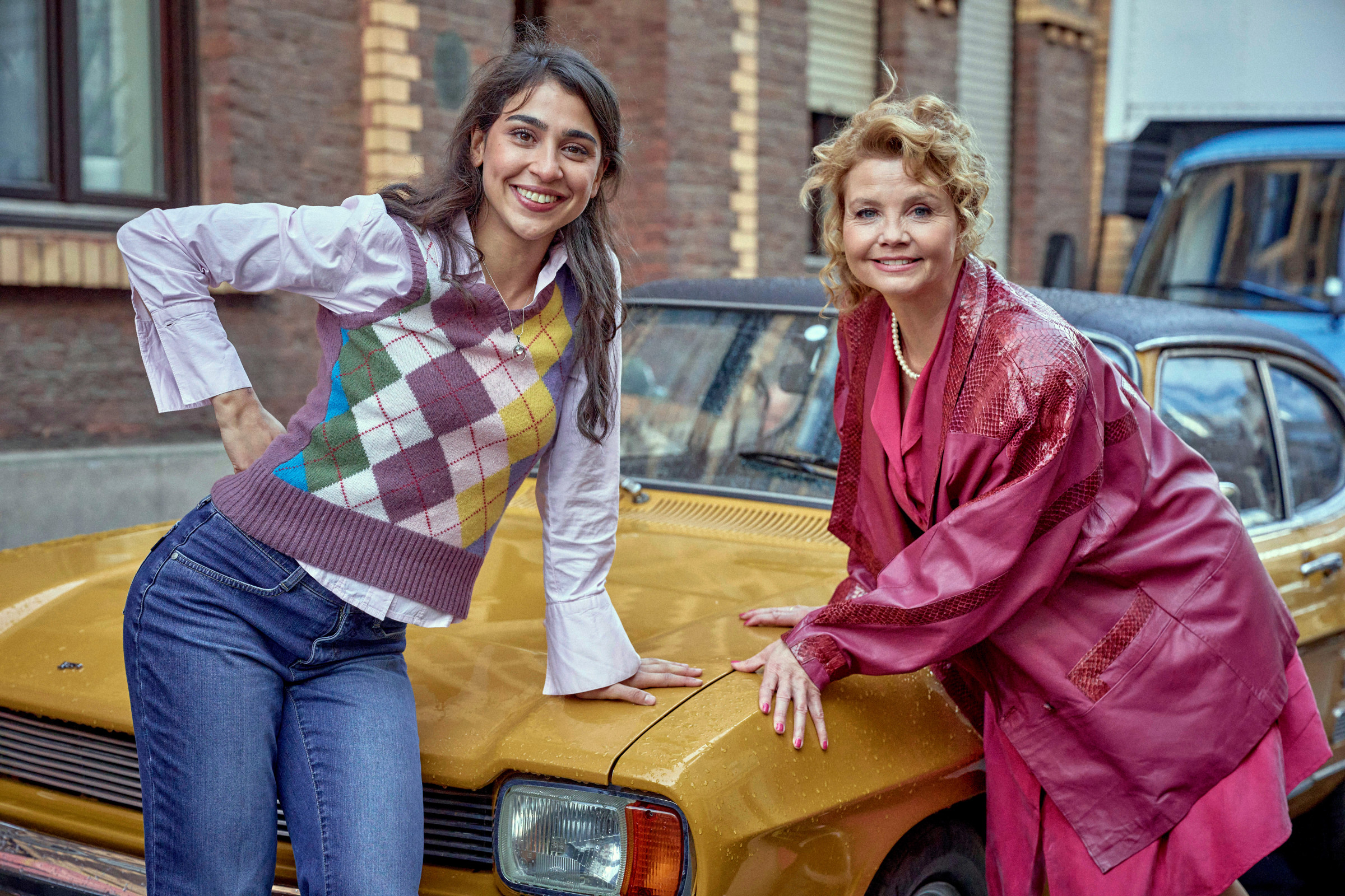 FÜR EUCH (AT): Mutter-Tochter Geschichte voller Mut, Willenskraft und ...